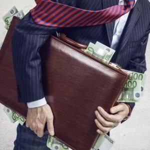 21 Best Places to Hide Large Amounts of Cash - Try these Unusual Places